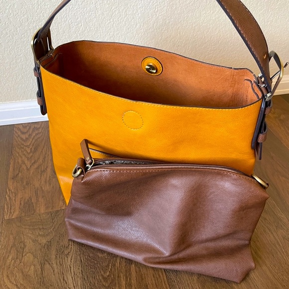 Joy Susan | Bags | Joy Susan Classic Hobo Vegan Leather | Poshmark